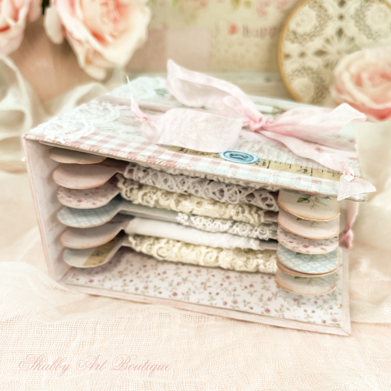 Granny's Buttons Lace Book - Shabby Art Boutique